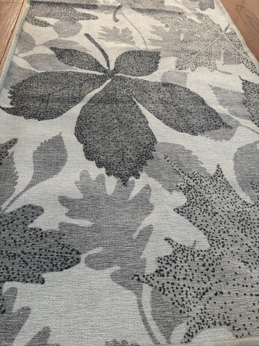 2.5x7 Ruggable Runner Rug Leaves Gray Ivory EUC | eBay