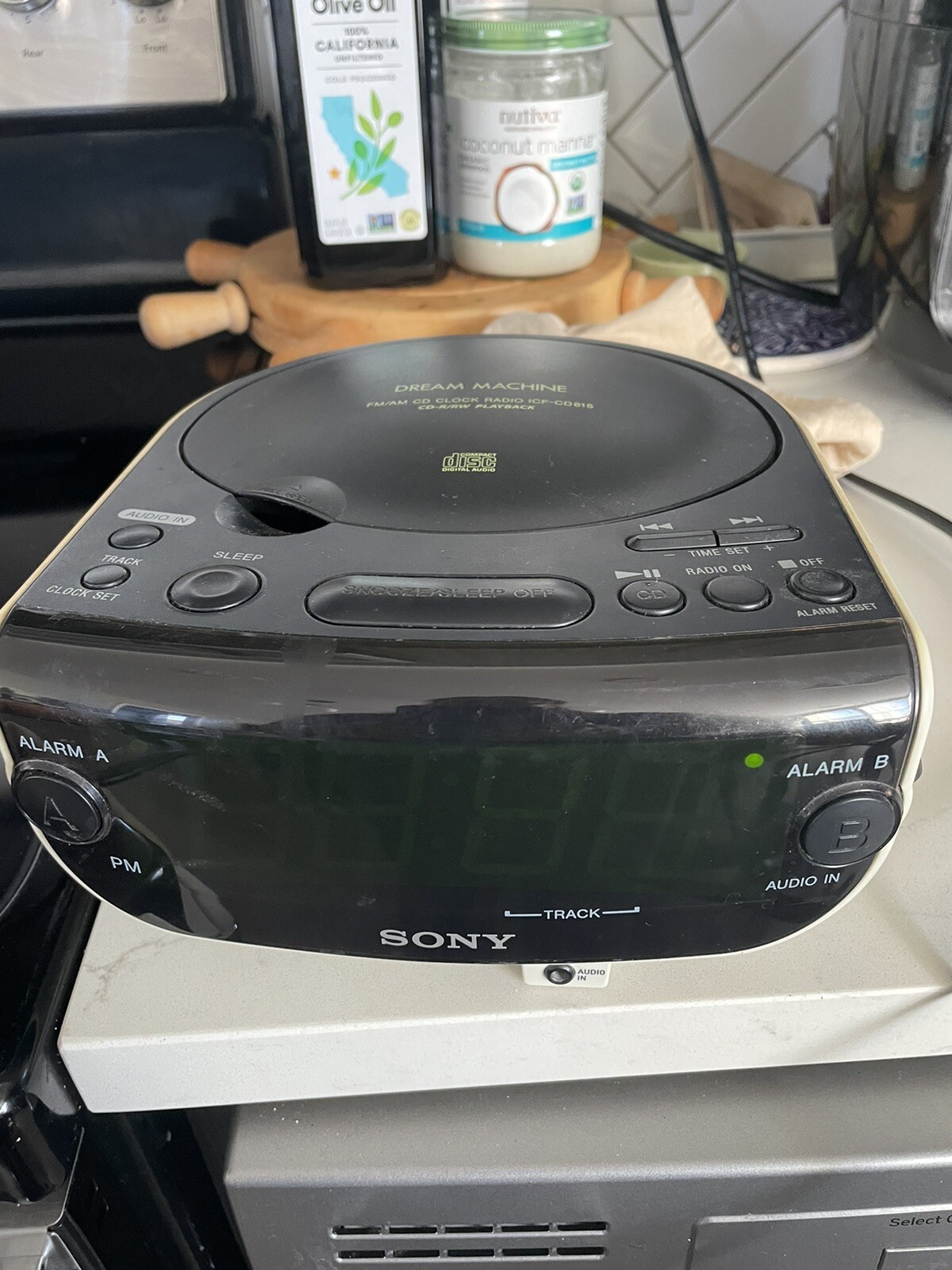 Sony Dream Machine AM/FM CD Clock Radio ICF-CD815 CD-R/RW Playback ...