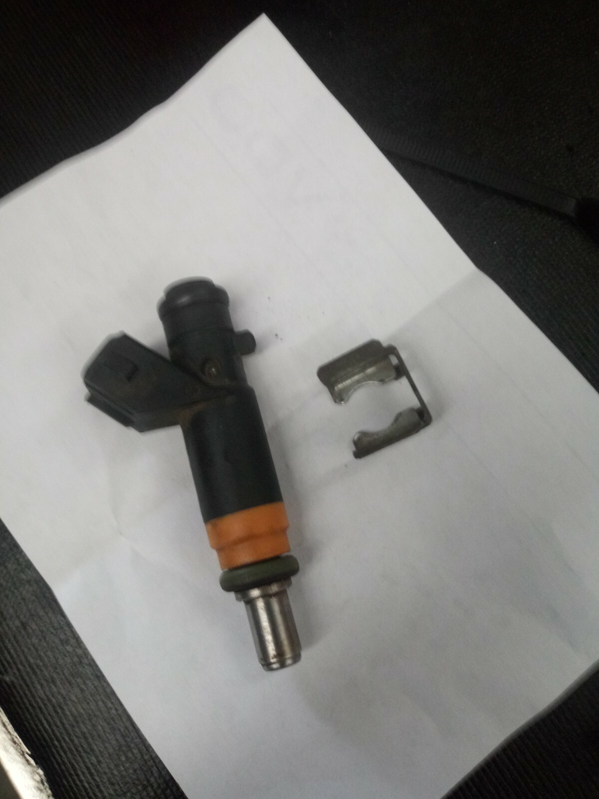 Genuine Ford FG Fuel Injector Barra Falcon 4.0 Xr6 195 KW for sale ...