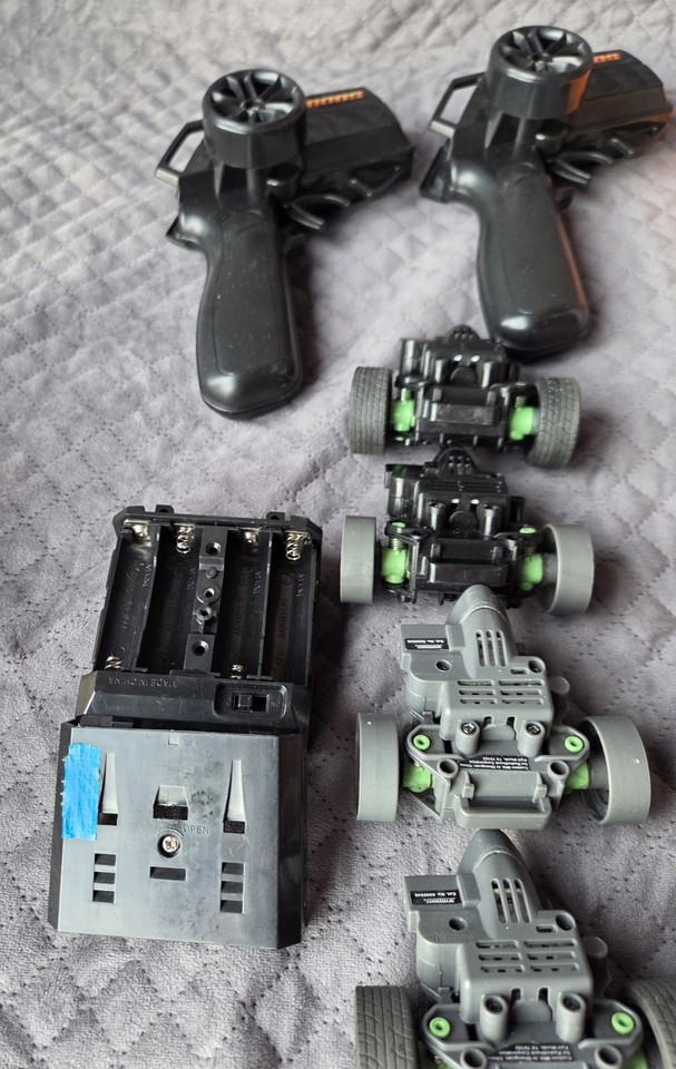 Xmods Radio Shack Lithium RC Controled Cars, 1 Car, 1 Car Disassembled ...