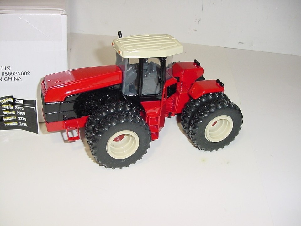 Hard To Find 1/32 Versatile Buhler 2425 Tractor W/Duals by Scale Models ...