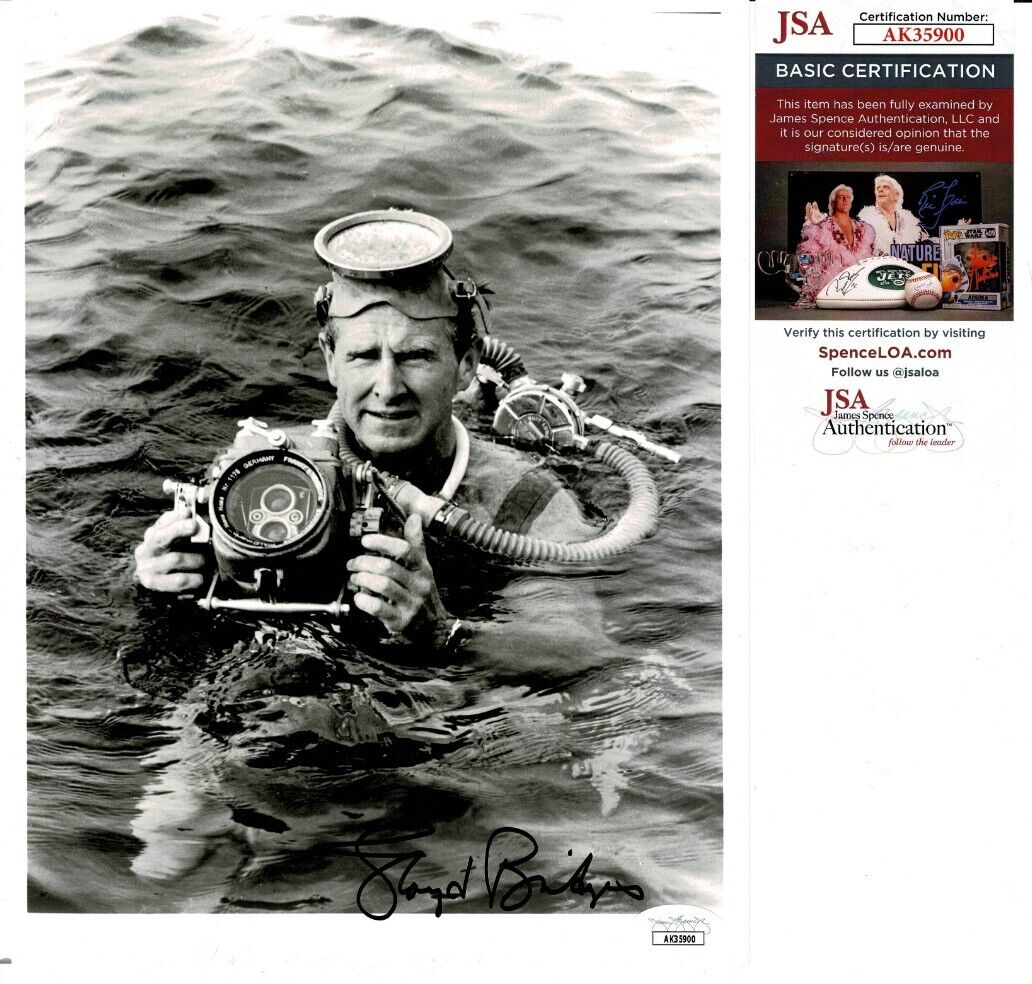 LLOYD BRIDGES (1913-1998) SIGNED 8x10 PHOTO #3 "SEA HUNT, AIRPLANE" JSA ...