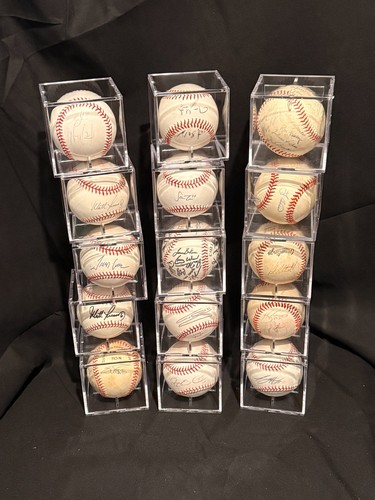 Lot of 15 Signed Baseballs with Display Cases | eBay