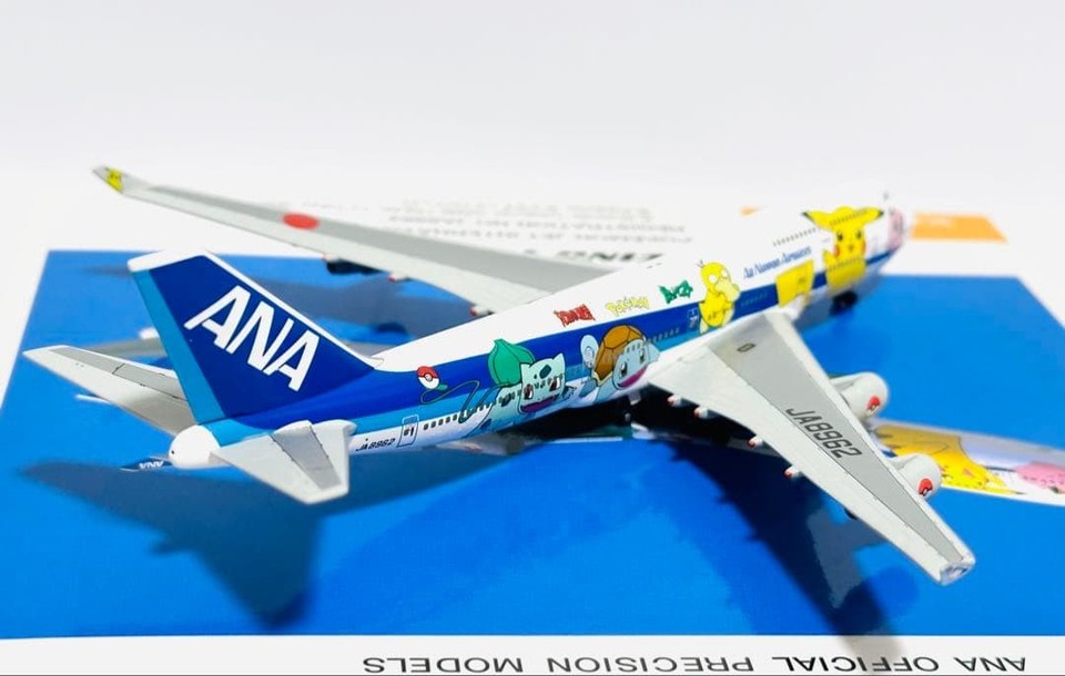 ANA Trading 1/200 B747-400 Pokémon Jet NH40008 #36e7f9 | eBay
