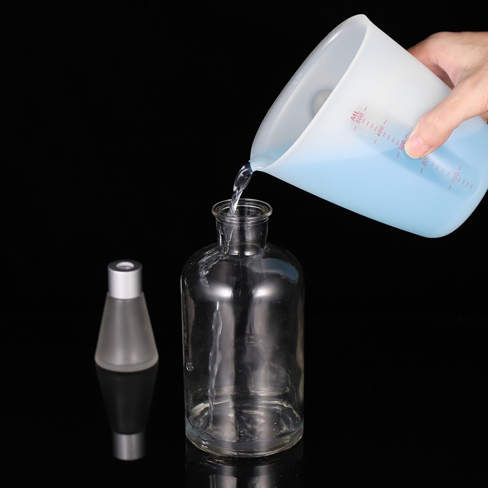 Silicone Cup Visible Measuring Liquid Container With Graduations White ...