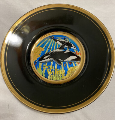Sea World Shamu Art of Chokin Plate w/ 24k. Gold Edge w/Stand 6.5 ...