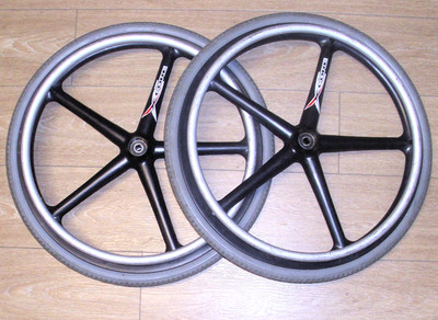 pair 24" X-Core Quickie Wheelchair Tires Rear Wheels Rims FLAT-FREE 1/2 ...