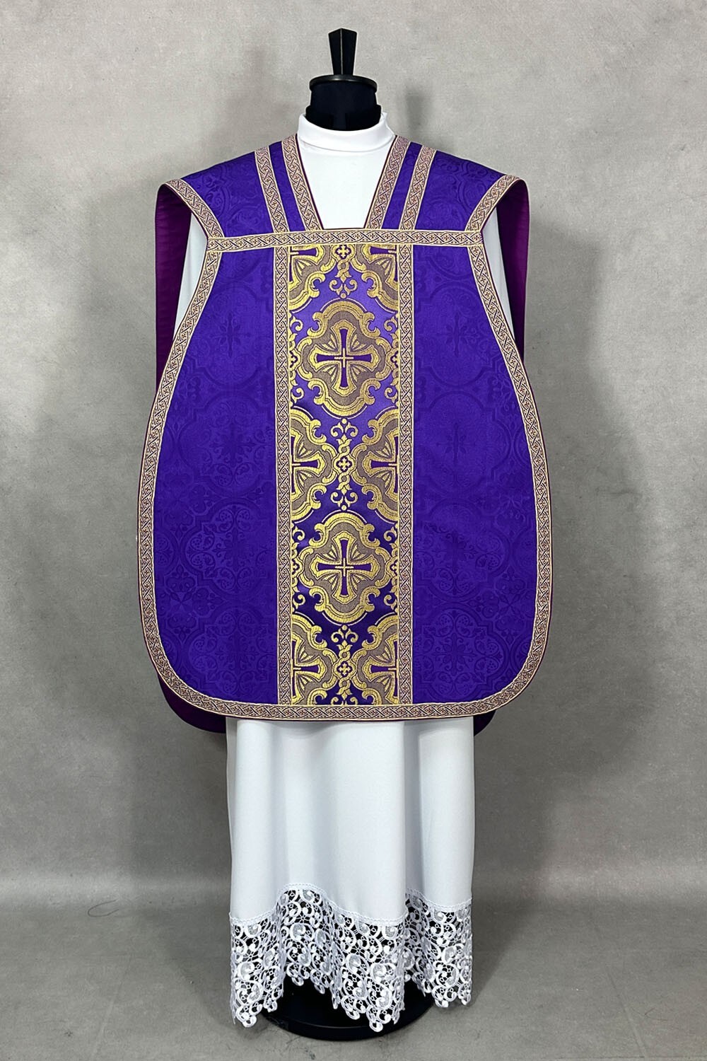 Purple fiddleback CHASUBLE Roman Style/burse,maniple,chalice veil | eBay