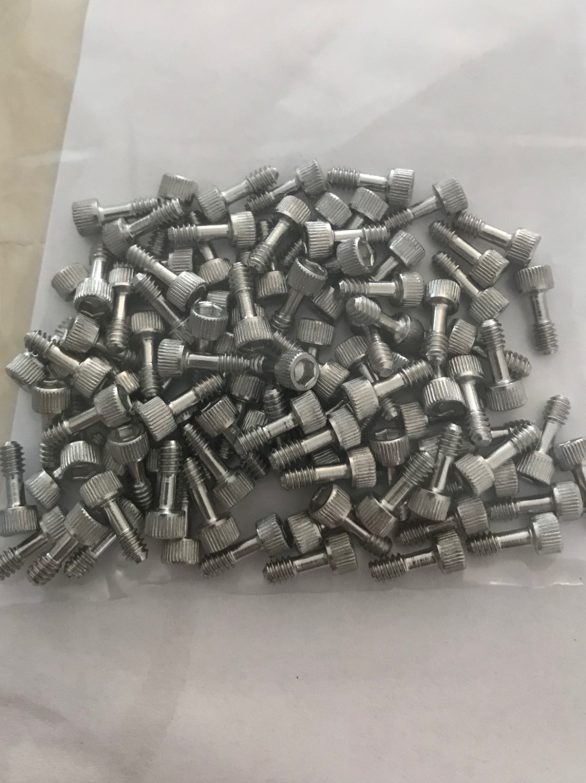 Millimeter Wave Waveguide Captive Screws 4-40 Thread - Qty = 300 pcs | eBay