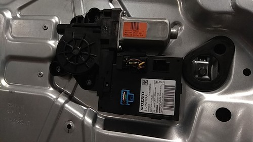 Lève-vitre Électronique Port Arrière Sx. 30784509 VOLVO C30 (10/06 ...