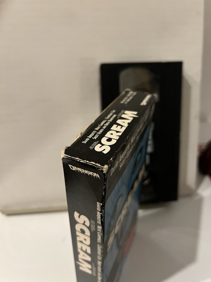 Scream (VHS, 1997) Blue Drew Barrymore Variant Cover Cult Horror Wes ...