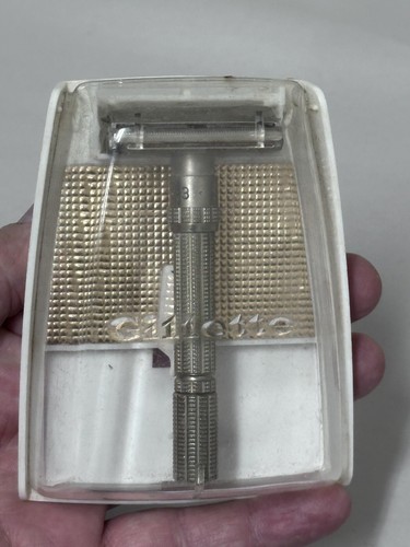 Vintage Gillette Adjustable Razor K-3 Plastic Storage Case | eBay