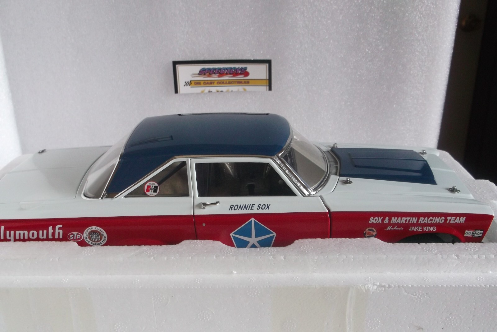 SOX MARTIN 1965 AWB PLYMOUTH BELVEDERE HEMI 1:18 HNRA DRAG RACE CAR ...