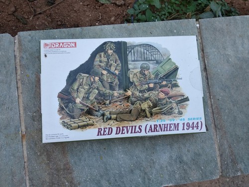 Dragon 6023 ww2 british red devils Arnhem 1944 1/35 NEU. | eBay