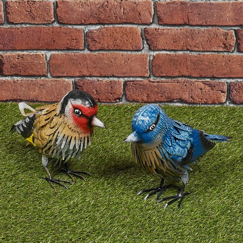 Small Metal Birds Colourful Garden Ornament Sculpture Friendly Features ...