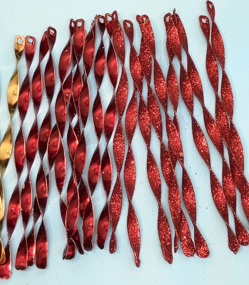Christmas Lot Of 40 Icicles: 20 gold & 20 Red Twisted Metal Tree ...