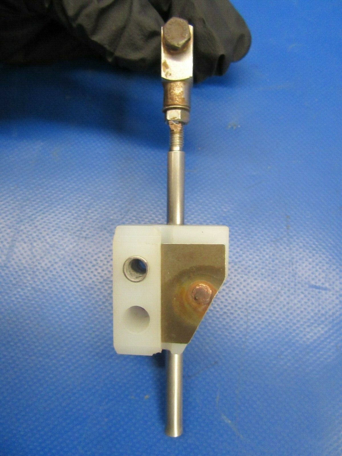 Diamond DA40-180 Damper Block Assy DA4-2738-30-00 (0319-266) | eBay