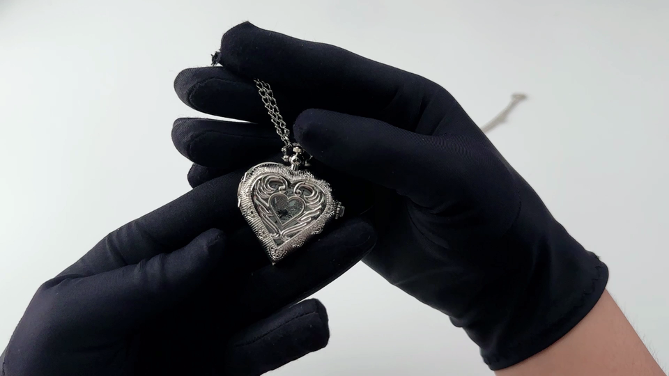 Womens Angel Wing Hollow Heart Shaped Quartz Pocket Watch Pendant ...