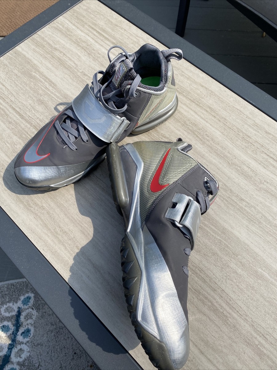 Calvin Johnson Megatron Cleats