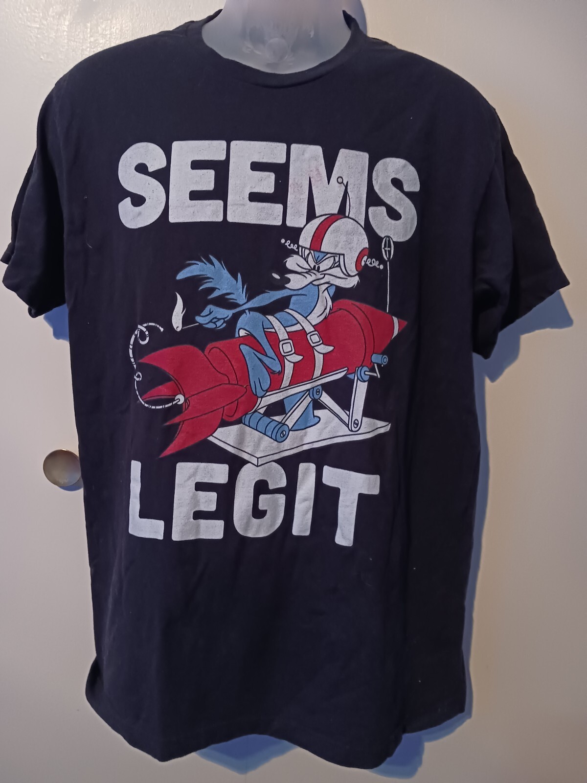 Looney Tunes Wile E. Coyote Road Runner Shirt Adult X… - Gem