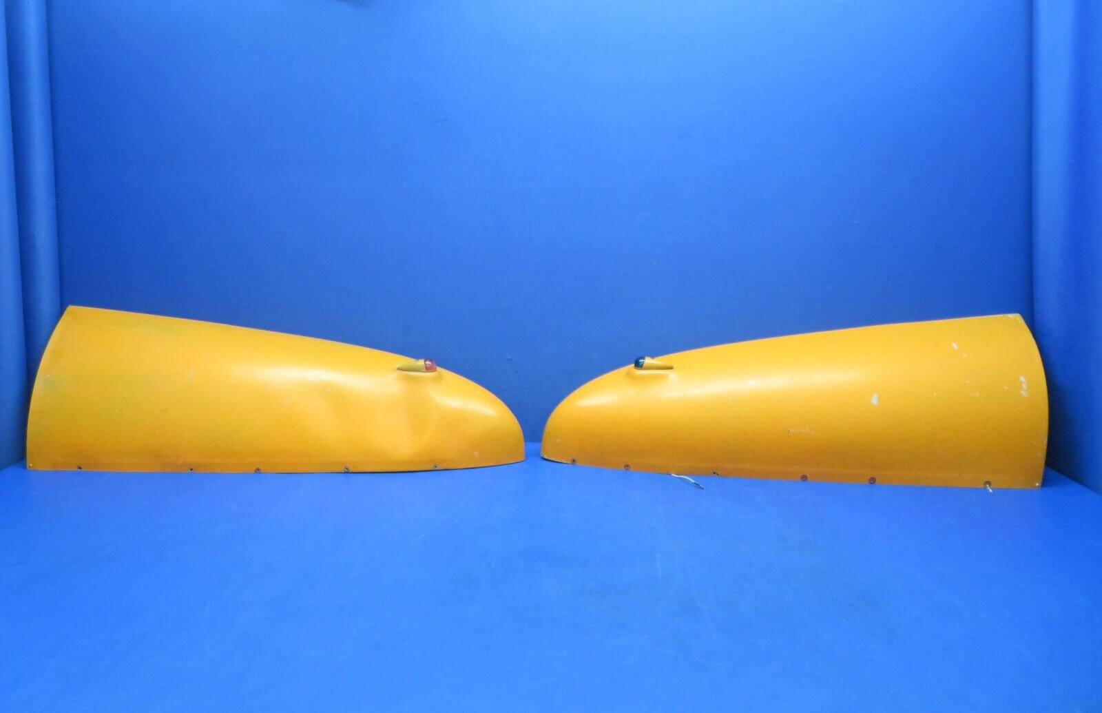 Early Cessna 182 Madras Wing Super Tips LH & RH w/ STC P/N 102R, 102L ...