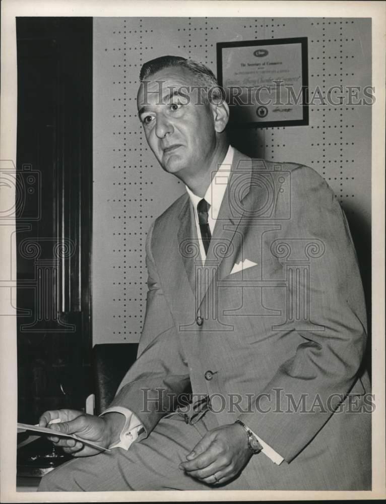 1965 Press Photo Fred E. Menell, Chamber of Commerce, Albany, New York ...