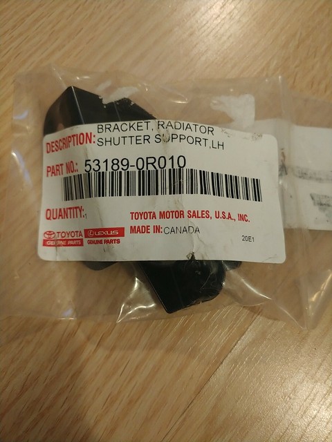 Toyota 531890R010 Left Lower Radiator Support Side Panel Bracket for ...