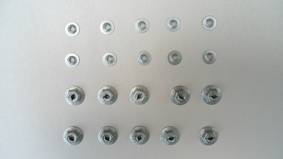 Ford F150 F250 F350 Pickup Trucks 4x4 Badge Emblem Clips | 24 Pieces