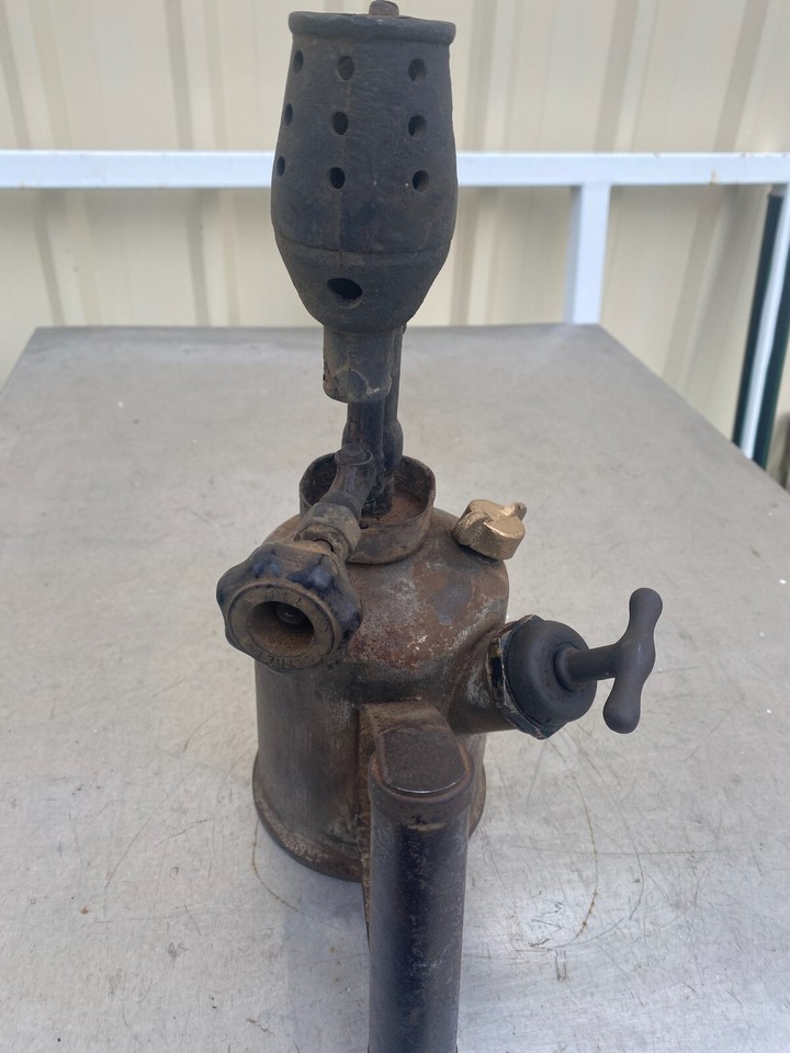 Lanz Bulldog vintage hot bulb tractor starting lamp blow torch. | eBay