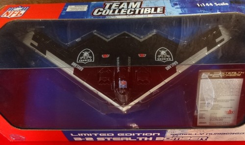 NFL Oakland Raiders Heavy Diecast B-2 Stealth Bomber, NEW (2003 Issue ...