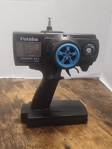Futaba Magnum 2PL-FM Transmitter, Unable To Test. Shows Numbers When ...