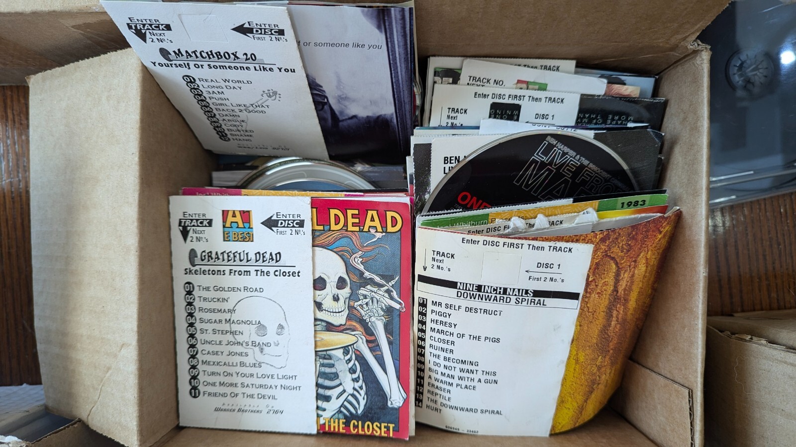 Lot of 250 Mixed Loose CDs! PULLED FROM JUKEBOXES (70s-2000s) ALL ...