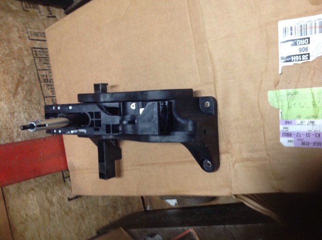OEM GM Automatic Transmission Shifter 84308196 Chevrolet Malibu 2016 ...