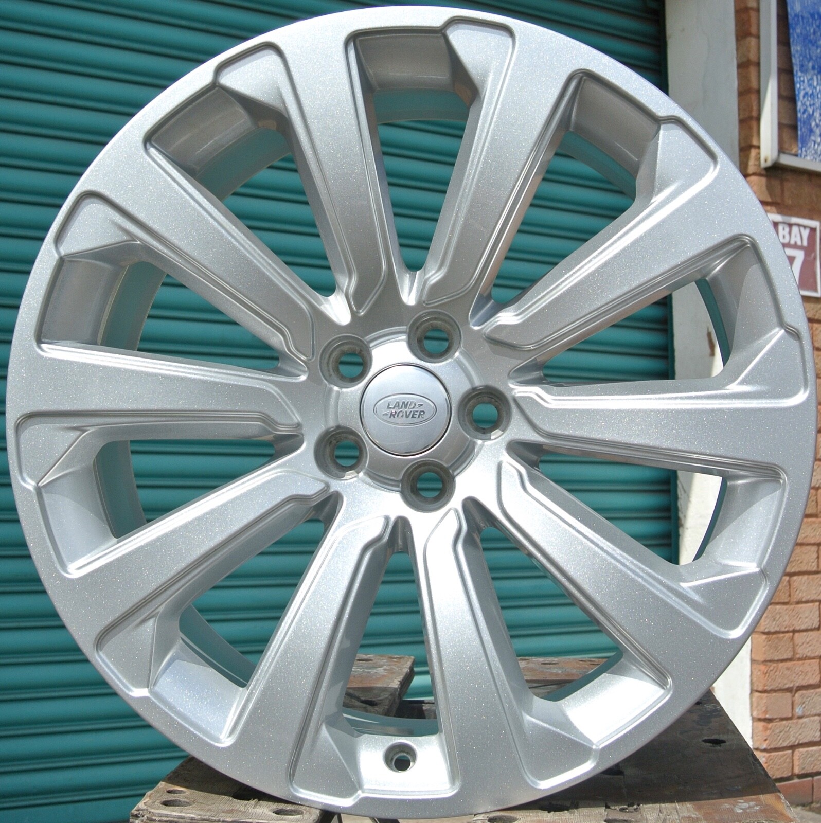 20" 4X NEW GENUINE RANGE ROVER VELAR ALLOY WHEELS ORIGINAL FINISH J8A2 ...