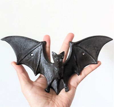 Large Wall Hanging Bat Flying Hook Hanger Halloween Spooky Decor 26cm ...