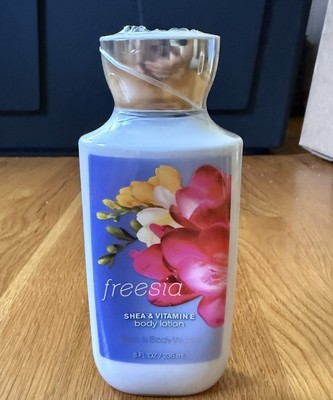 Bath Body Works FREESIA Signature Collection Lotion 8 Fl Oz | eBay