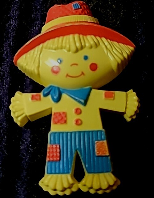 Vintage 1975 Avon Peter Patches Scarecrow Pin Pal Fra… - Gem
