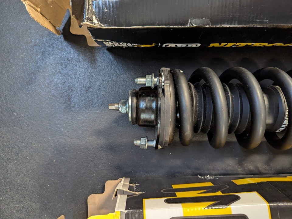 Old Man Emu Nitrocharger Strut Assembly Part Number 93010 for Toyota ...