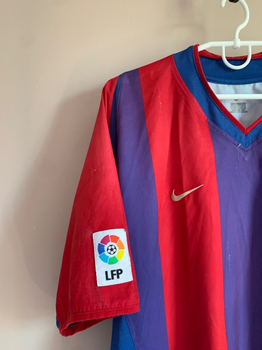 Barcelona 2002/2003 Home Football Shirt Nike Vintage Soccer Barcelona 2002/2003 Home Football Shirt Nike Vintage Soccer