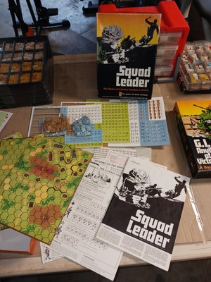 Advanced Squad Leader Lot. Many modules, partly punched or completely ...