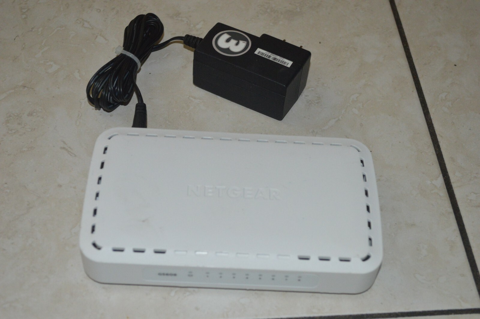 Netgear GS608 V4 8 Port Gigabit Ethernet Switch | eBay