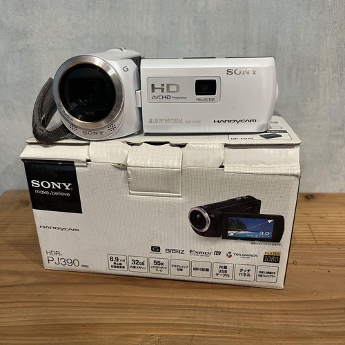 Sony HDR-PJ390 8.9MP Full HD Video Camera 55x Zoom with Accessories ...