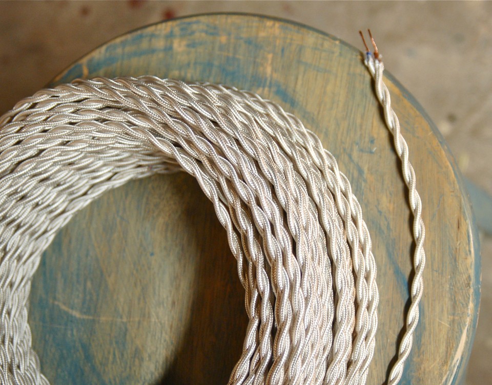 8' Twisted Cloth Covered Wire & Plug, Vintage Light Rewire Kit, Lamp ...