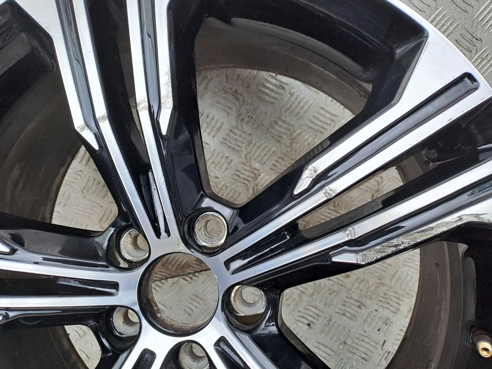 19" VOLVO XC40 GENUINE DIAMOND CUT ALLOY WHEEL 31471556 | eBay UK