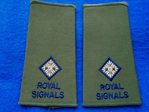 PAIR ROYAL SIGNALS, ROYAL CORPS OF SIGNALS 2ND LIEUTENANT SHOULDER RANK ...