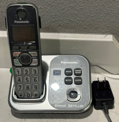 Panasonic KX-TGA470 DECT 6.0 + Cordless Phone with Charging Dock ...