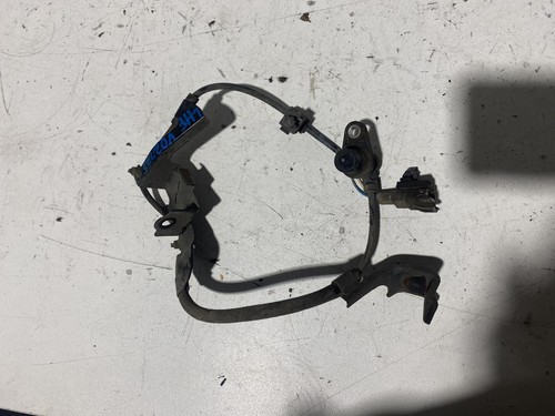Toyota Hiace Left Front ABS Sensor TRH201 03/2005-04/2019 | eBay Australia