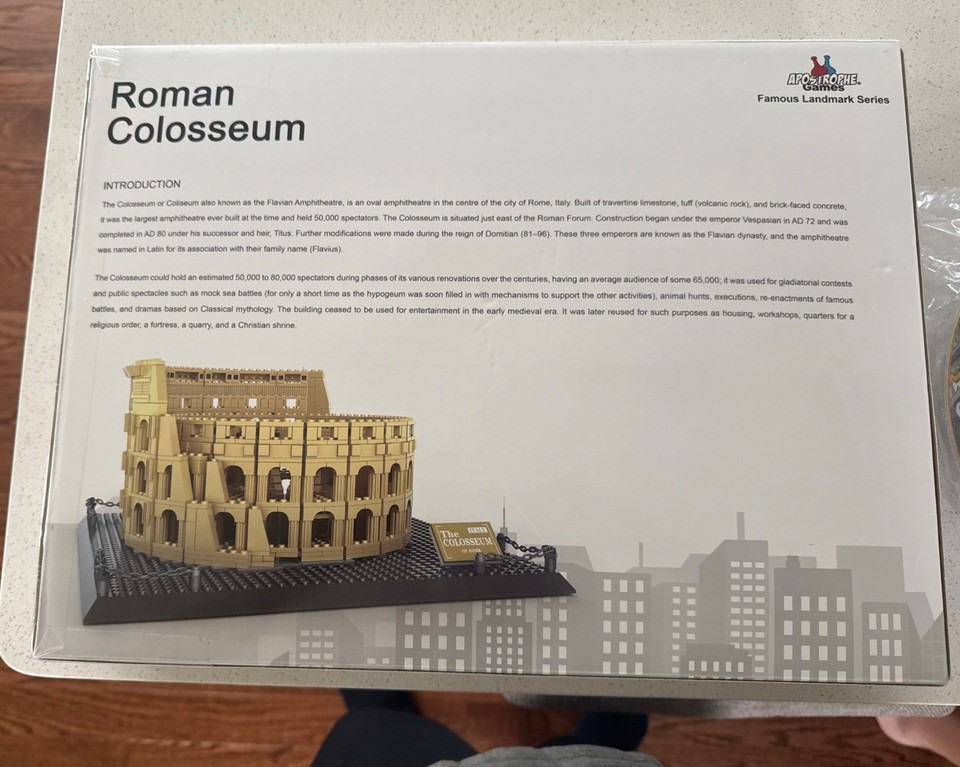 Roman Colosseum Building Block Set – 1756-Pieces Colosseum Model ...