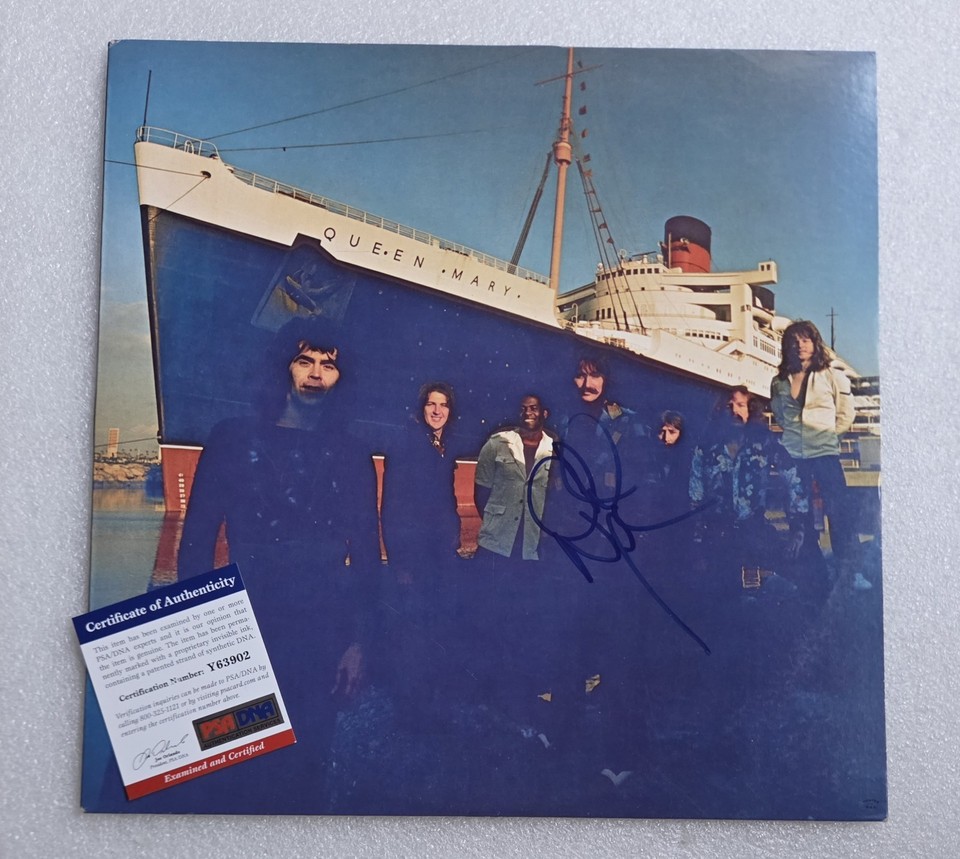 CHUCK NEGRON PSA SIGNED RECORD AUTOGRAPHED AROUND THE WORLD WITH THREE ...