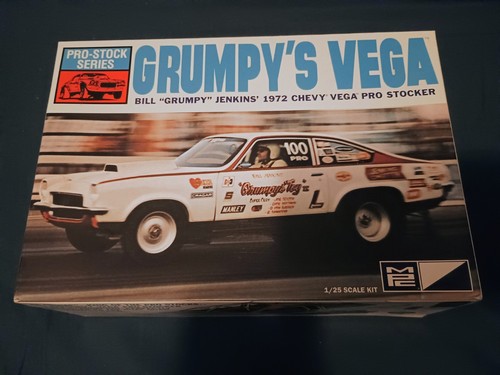 MPC Model Kit '72 Chevy Vega 'Grumpy Jenkins' Modified 1:25 Scale Skill ...